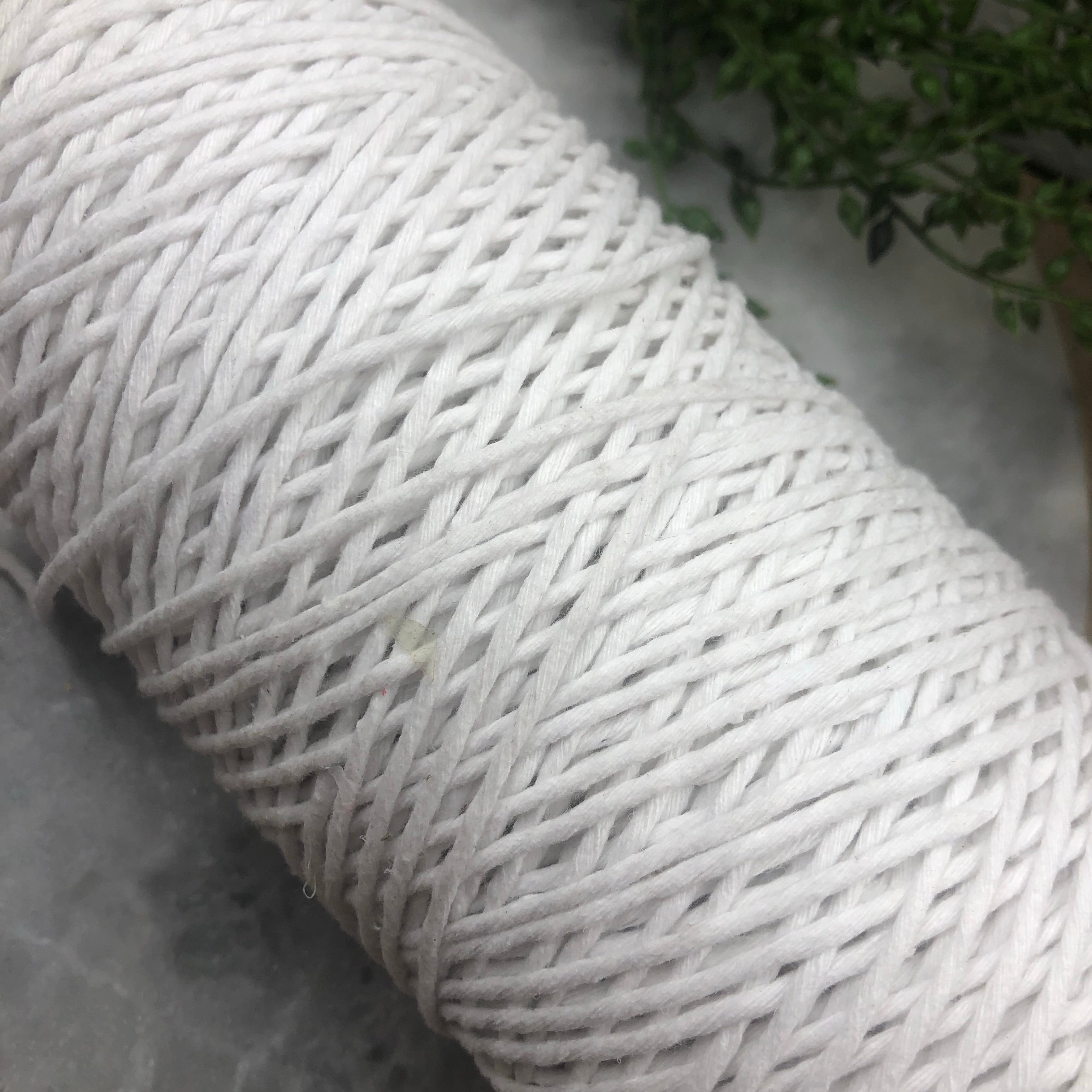 Macrame Cord - Bright White (1 Spool) – Southern Magnolia Jewelry and Co.